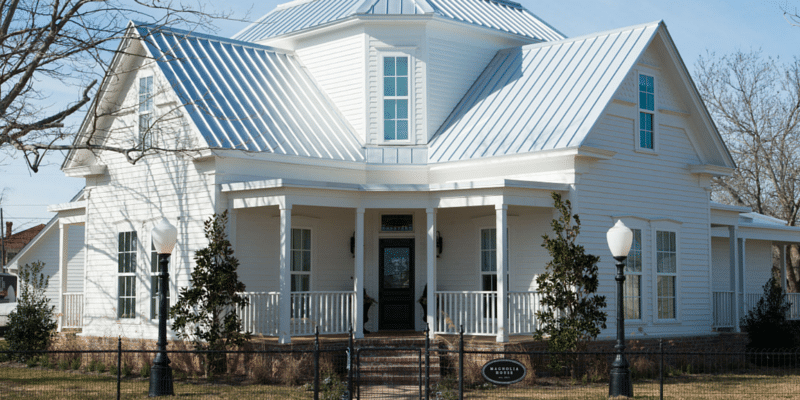 10 Things to Know Before Visiting Magnolia Market - Chic Home Life